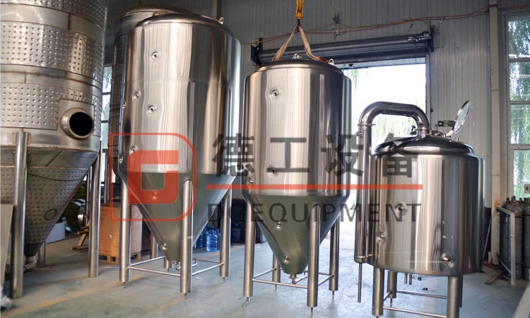 Best Beer making Fermentation Equipment 600L1000L Dimple Jacket